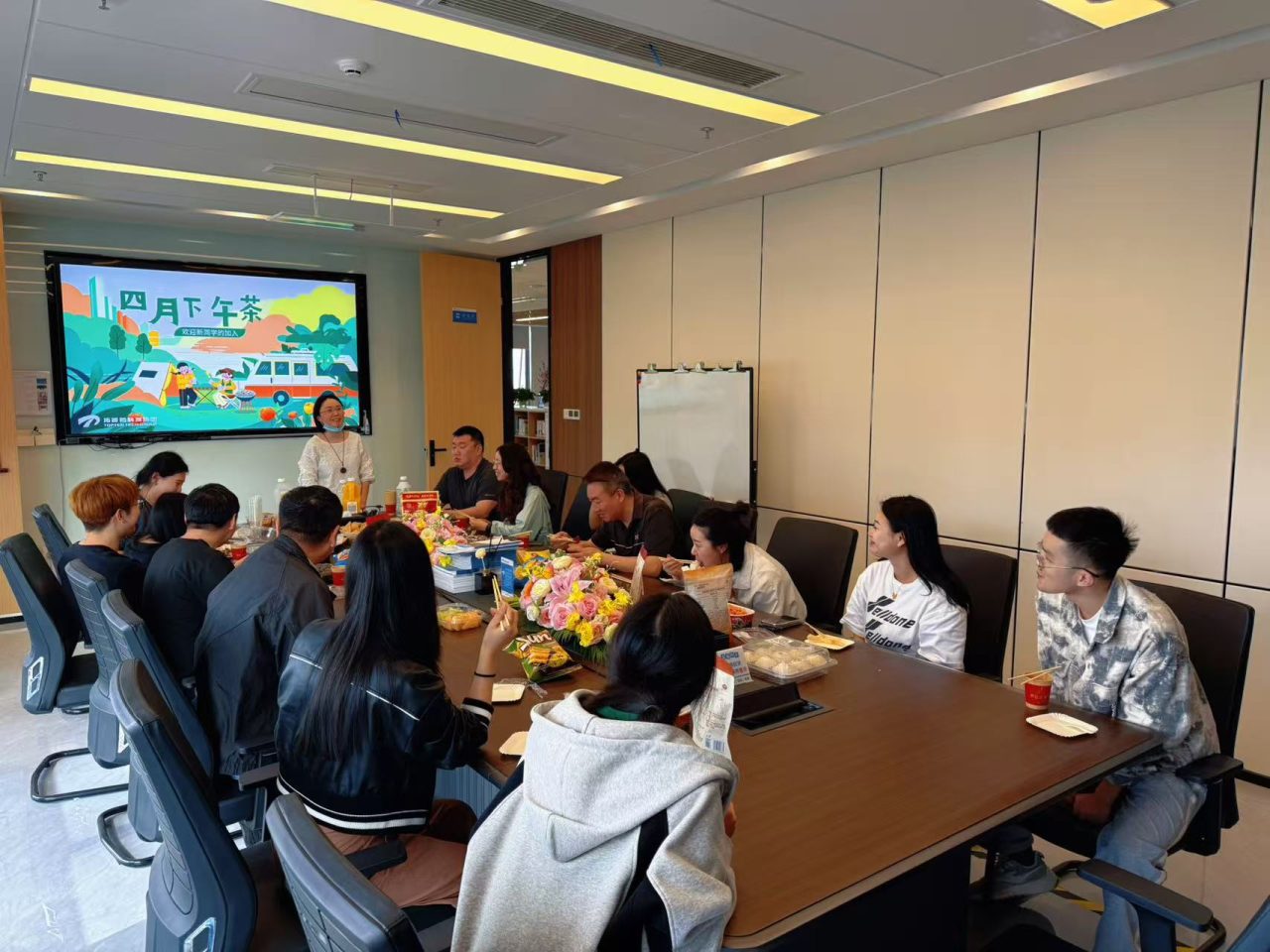 April Tea Gathering Fosters Connection and Team Spirit - THZK